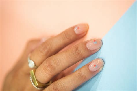 8 Simple Steps To Achieve Chic Negative Space Nail Art