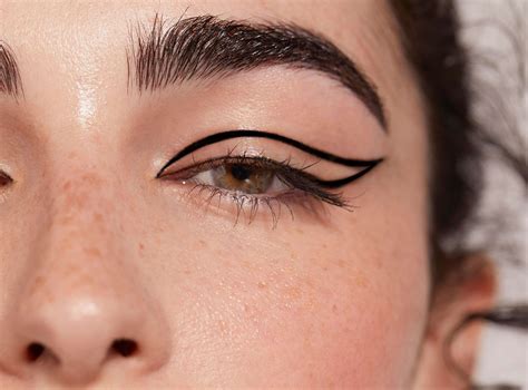 How To Ace Different Types Of Eyeliner Looks Like A Pro