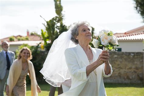 Renouvellement De Voeux De Mariage Comment Choisir La Robe Id Ale
