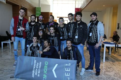 Rejoindre 1337 Et Commencer Laventure 1337 École De Code Nouvelle