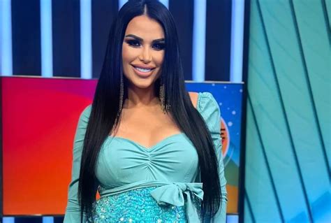 Cât De Implicat E Iubitul Danielei Crudu Ca Tată și Cum O Răsfață în