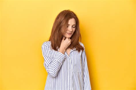 Premium Photo Businessdressed Redhead Formal Studio Shot Suffers Pain In Throat Due A Virus Or