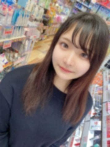 合計 分 中出し声優志望の黒髪妹系清楚系女子を言葉巧みに騙しAV出演
