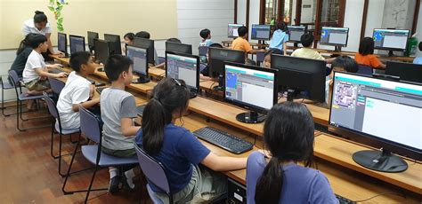 วันนี้ ดรป่าน ไปช่วยคุณครูทำชมรม It Ninja Coding Space