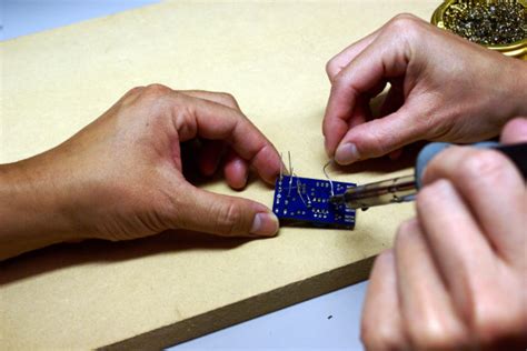 Narrowband And Broadband Signals Emc Testing Spectrum Analyzer