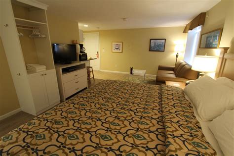 Innseason Resorts Surfside Falmouth
