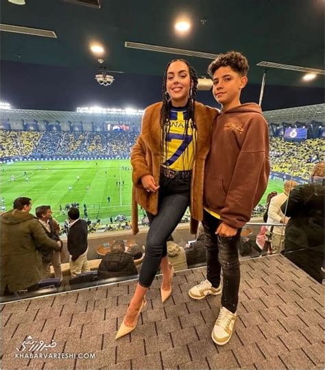 پسر رونالدو در عربستان سیکس پکش را به رخ کشید