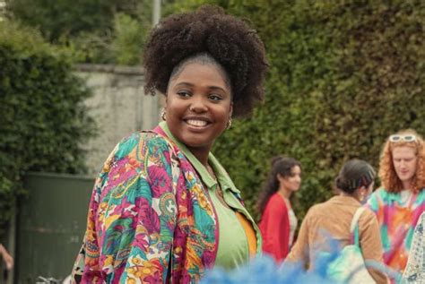 Comprender La Asexualidad Es Fundamental Y Sex Education Nos Ayuda Con Un Nuevo Referente