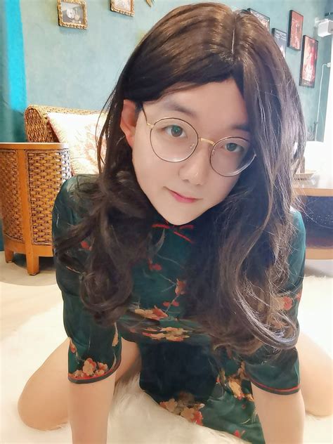 No85【白小白 黑龙江 20岁 女装五年】 我的参赛宣言是又菜又爱玩，看见好看的女装就把持不住自己 Ethelyn2001 与光同尘