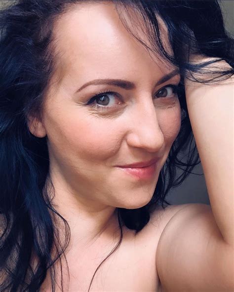 Maria Bliudik Mariarti Художник Mariya Ferrum Картины Обучение On Reels