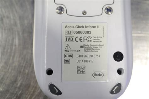 Accu Check Inform II Glucose Analyzer Auction
