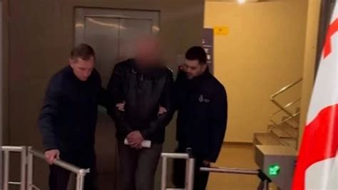 „პორნოგრაფიული შინაარსის ვიდეო მასალას უგზავნიდა არასრულწლოვანი იძულებით გააშიშვლა და სხეულის