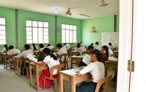 ပုသိမ်ကြီးမြို့နယ်တွင် ၂ဝ၂၄ ခုနှစ် တက္ကသိုလ်ဝင်တန်း စတုတ္ထနေ့ ဓာတုဗေဒ၊ ပထဝီဝင် ဘာသာရပ်တို့