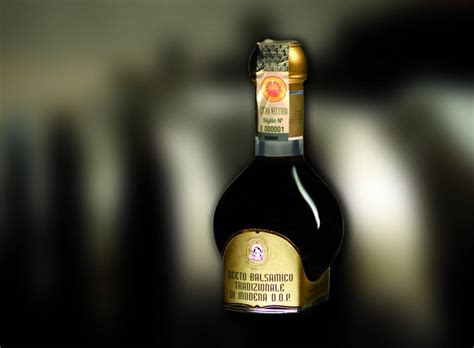 Aceto Balsamico Tradizionale Forma Libera Food Communication