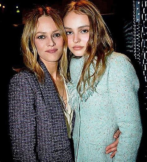 Ts Amelia Lily Porn Sex Photos