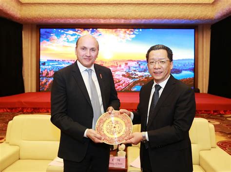 摩洛哥全国自由人士联盟干部考察团来铜考察 丁纯会见 昌红梅等陪同考察澎湃号·政务澎湃新闻 The Paper