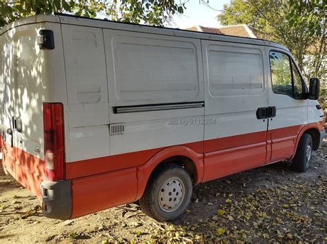 Iveco Daily Iveco Daily 29l9 Товарен микробус Дизел 2000 год Ръчни скорости 3 места 3 5 т