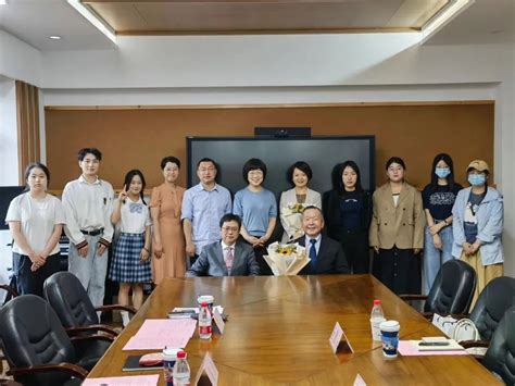 上外新闻 三菱商事株式会社董事平井康光受聘为上外日本文化经济学院特聘研究员