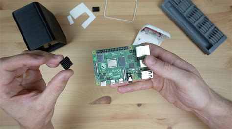 Installing Heatsink On Raspberry Pi 4b The Diy Life