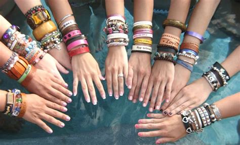 Можно ли дарить браслет