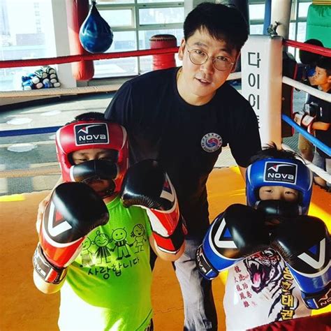 힐링복싱 다이어트 클럽 드뎌 집합금지 해제 ~ 힐링복싱으로 운동하러 오세요~⭐⭐⭐ 힐링복싱 체육관은 지금 1일 3회 청소환기소독 실시하고 있습니다 대박