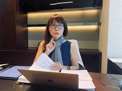 立法會界實幹事業型高冷知性輕熟女江玉歡歡姐算唔算o答得杯落 體育台 香港高登討論區