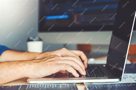 Premium Photo Developing Programmer Development Website Design And Coding Technologies Working