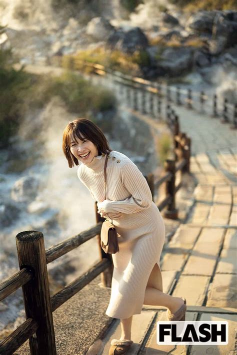 （画像・写真3 11）山崎真実 初めての「濡れ場」と「エロかわいい」瞬間を大公開 Smart Flash スマフラ[光文社週刊誌]