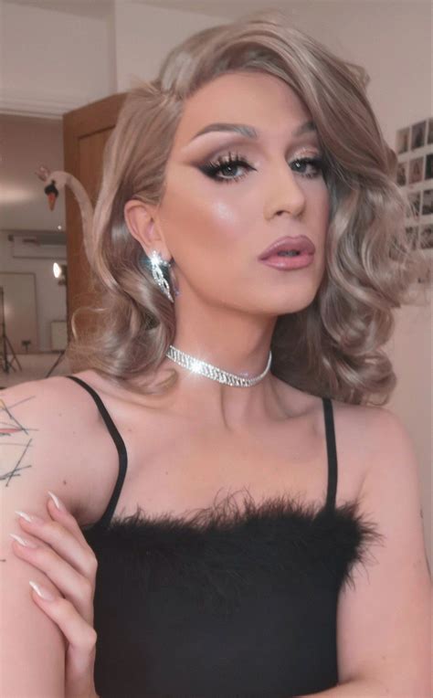 Silver Makeup Ideas On Black Outfits Silver And Black Makeup Looks Trans Makeup Looks Nikki