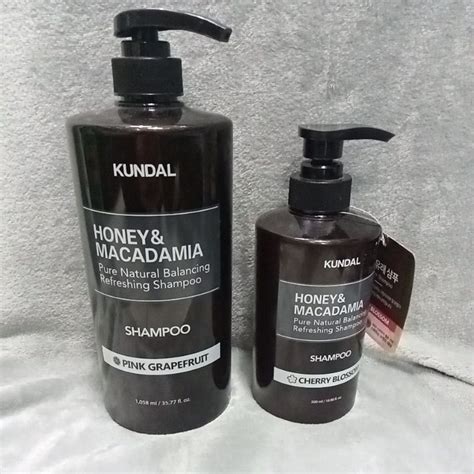 Kundal Honeyand Macadamia Pure Natural Balancing Refreshing Shampoo