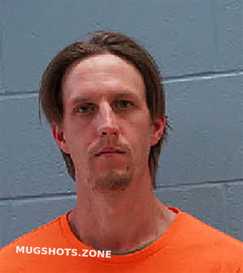 Michael Ryan Knickerbocker 01 09 2025 Lee County Mugshots Zone