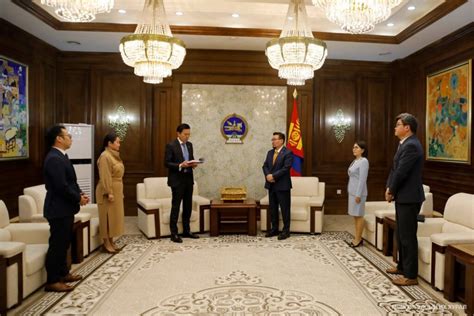 Төрийн үйлчилгээг цахимаар үзүүлэхтэй холбоотойгоор хууль хоорондын зөрчлийг арилгах хуулийн