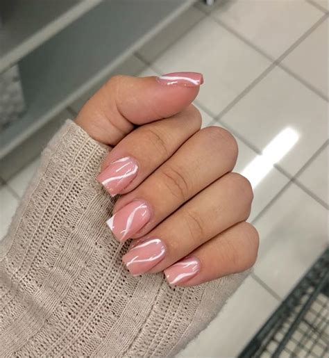 Biab White Abstract Gel Short Nails Short Acrylic Nails Designs Cute