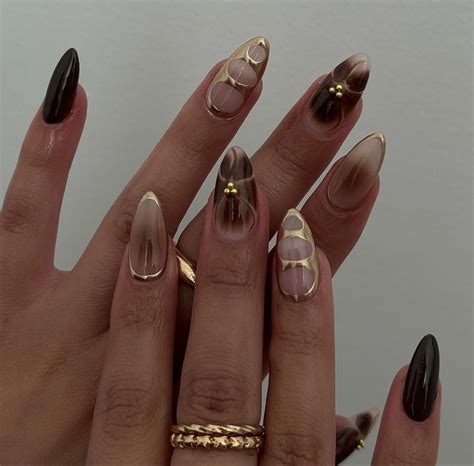 Pin By Mounmgk On Nails Stylish Nails Brown Nails Funky Nails