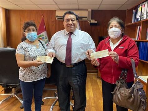 Dr Pepe Luna Renuncio A Sueldo De Congresista Cobra 1 Sol