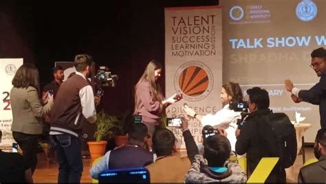 Nahi Rahe Shradha Didi Bann Gaye Shradha Bhabhi Rjeeneetards