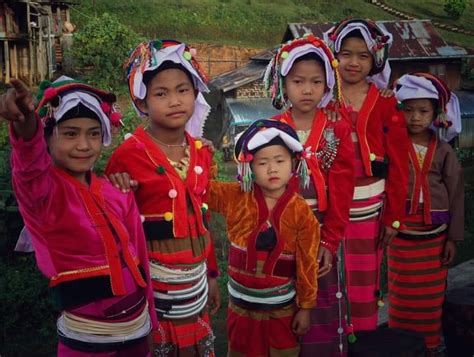 တအာင်း တိုင်းရင်းသားများဆုံစည်းရာ