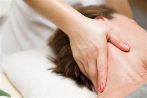 Best Massage For Neck And Shoulder Pain — Spa Theory