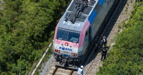 코레일 청도 열차사고로 Ktx 등 18대 지연…사고 조사 지원