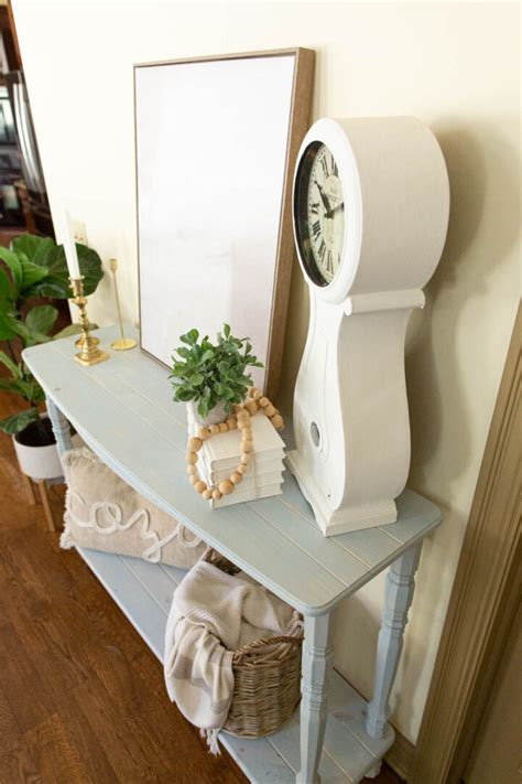 Simple DIY Sofa Table Tips Tutorial With No Table Saw Required