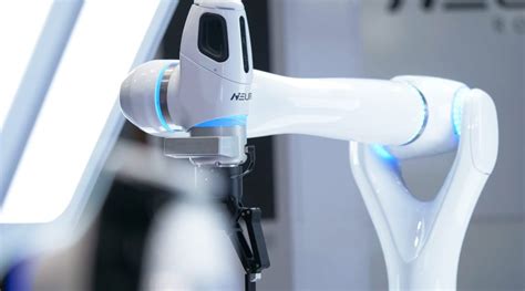 Maira The First Cognitive Robot Neura Robotics