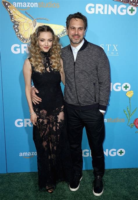 Amanda Seyfried Thomas Sadoski Wedding Amanda Seyfried And Thomas