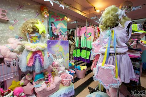 Decora X Fairy Kei X Spank Glitter Puffs