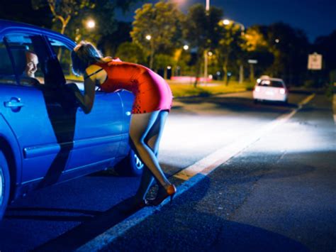 Sejarah Hari Penghapusan Kekerasan Terhadap Pekerja Seks Tagar