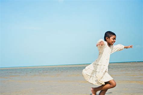 Philips Men 필립스맨 전기면도기에도 수명이 있을까 2년 동안 면도기는 900만 개의 수염을 면도한다 아무리 좋은 면도기라도 제대로 관리하지 않으면 면도