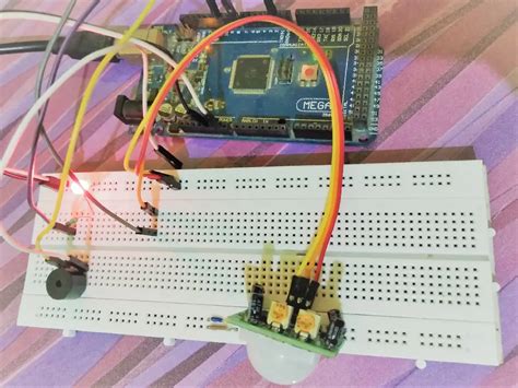 Pir Motion Sensor Alarm System With Arduino Board