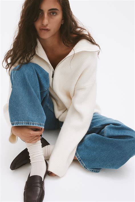 Затворени обувки от кожа Бордо ЖЕНИ Handm Bg