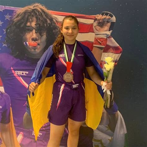 Прапор України прапор Перемоги 🇺🇦 Вітаємо з Днем Державного прапора України Синьо жовтий стяг