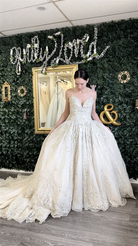 Stephen Yearick Wedding Dress Save 44 Stillwhite