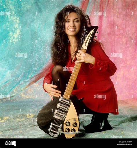 Susanna Hoffs